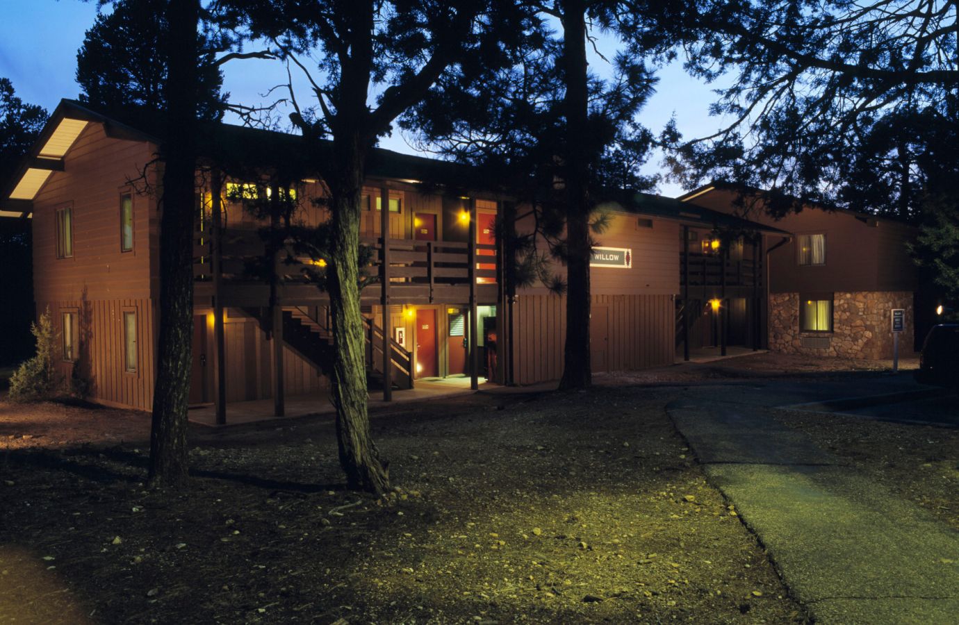 Stay At The Grand Canyon | Grand Canyon Railway & Hotel